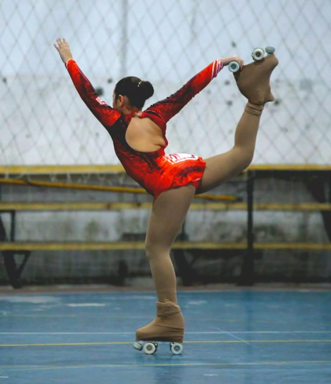 Inició la competencia sobre ruedas